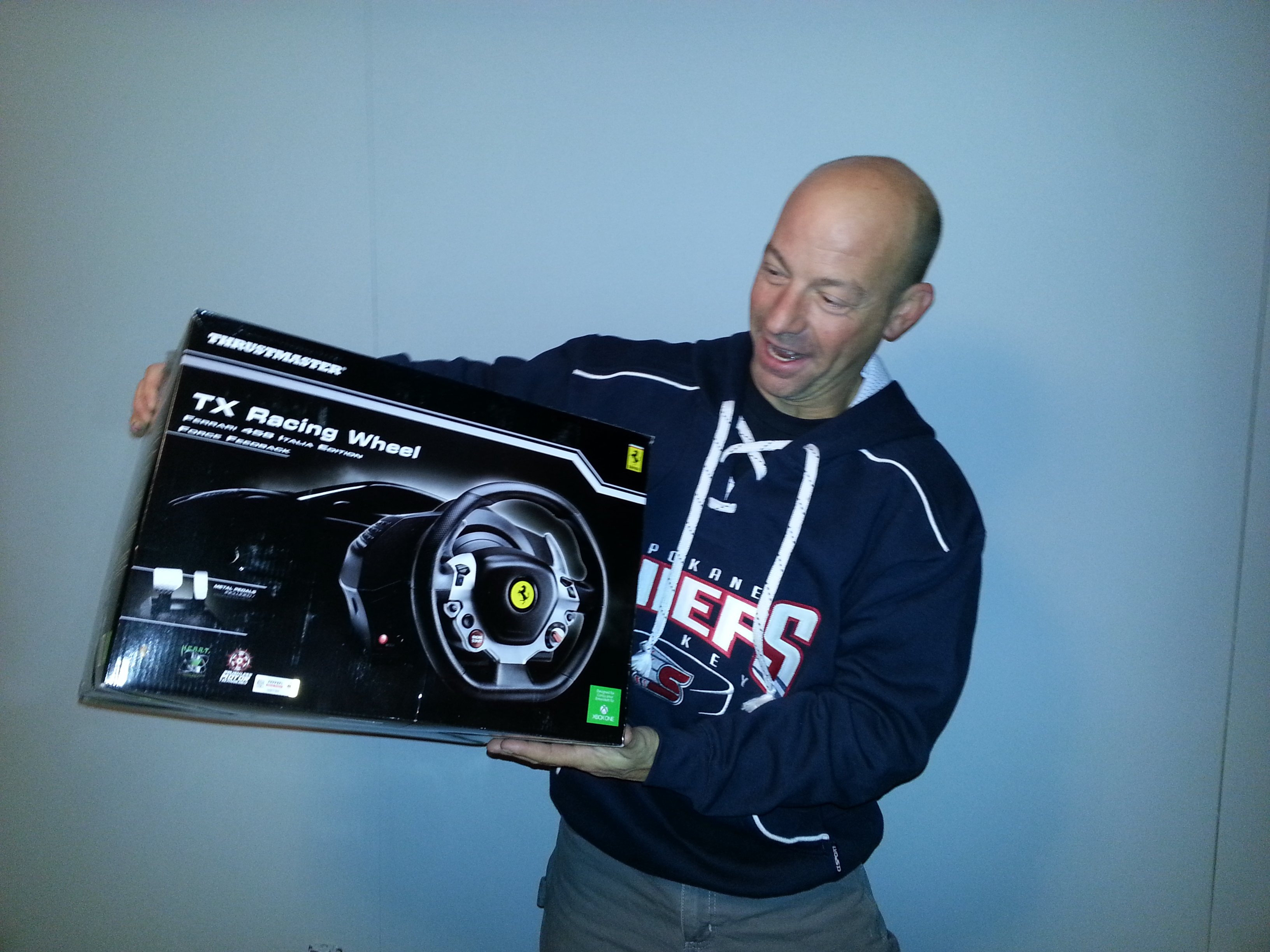 Thrustmaster TX Racing 458 Italia Wheel and TX 300 Pedals - First ...